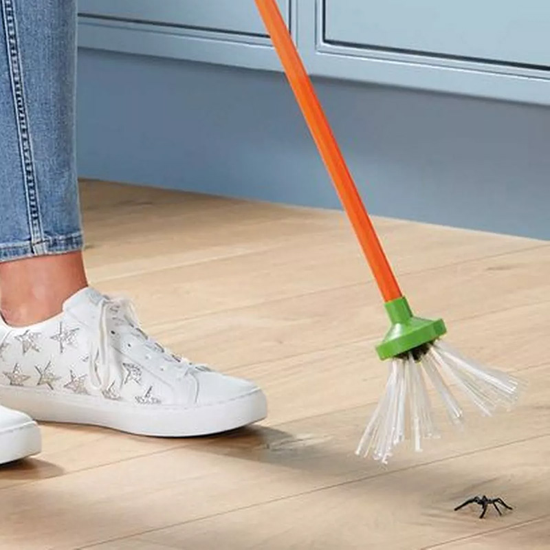 Zero In Handy Spider Catcher