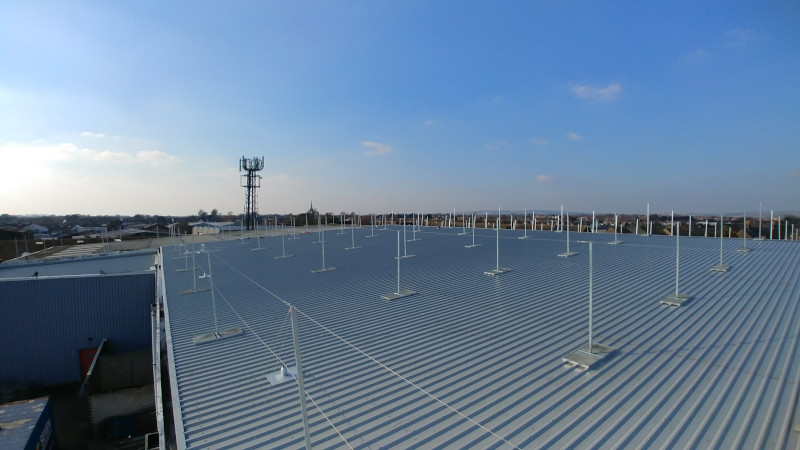 Raise The Net 1m and 2m foldaway stanchions
